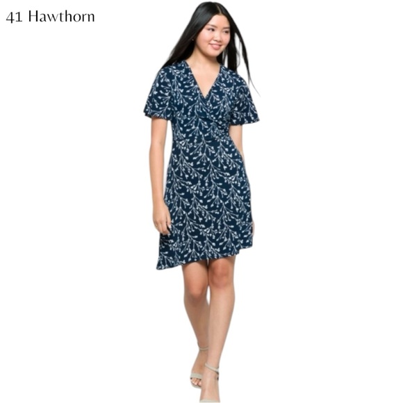 41 Hawthorn | Dresses | 27 Nwt 4 Hawthorn Blue And White Dress | Poshmark